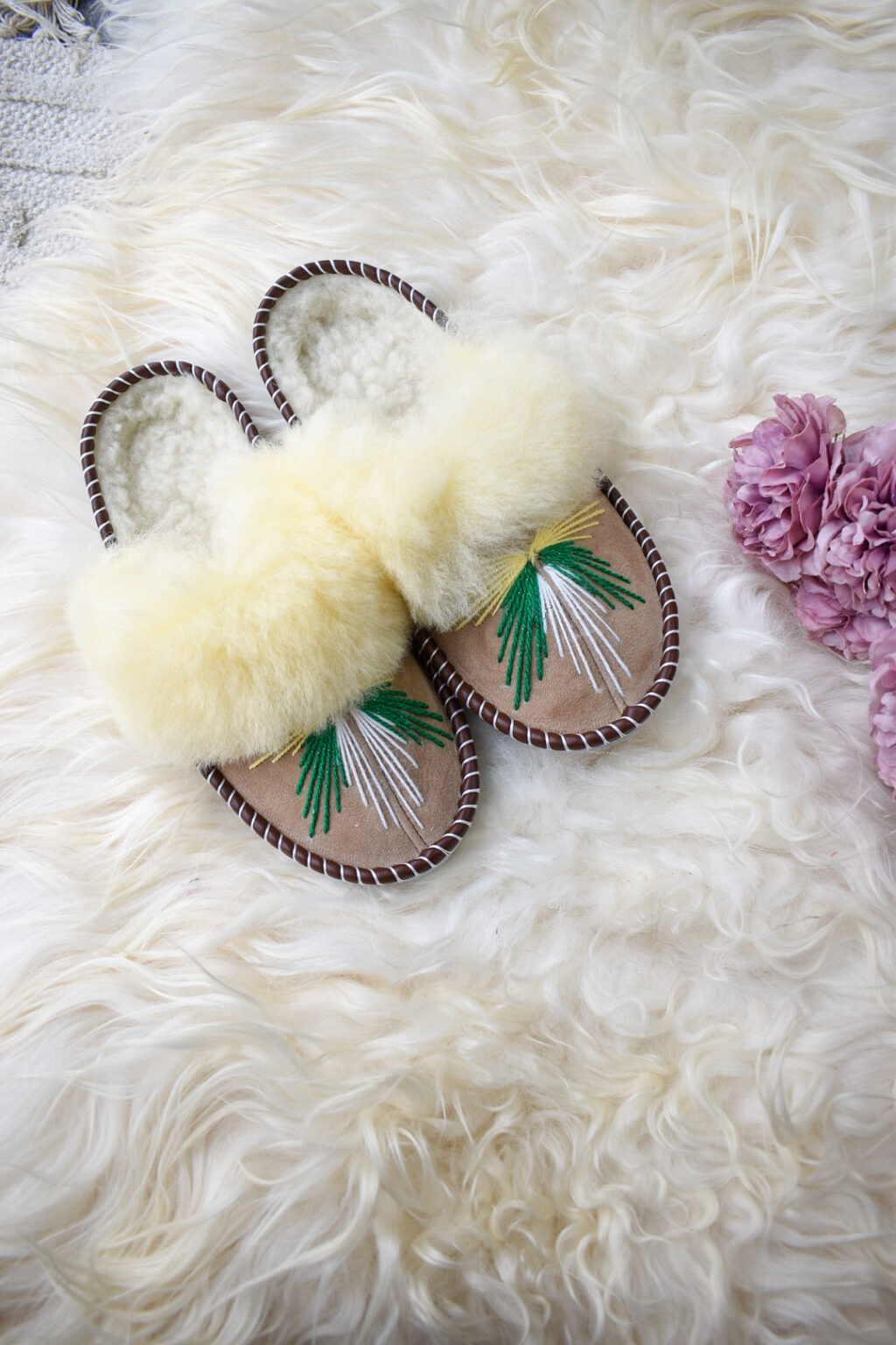 Embroidered Slipper Boots - HomieeStudio