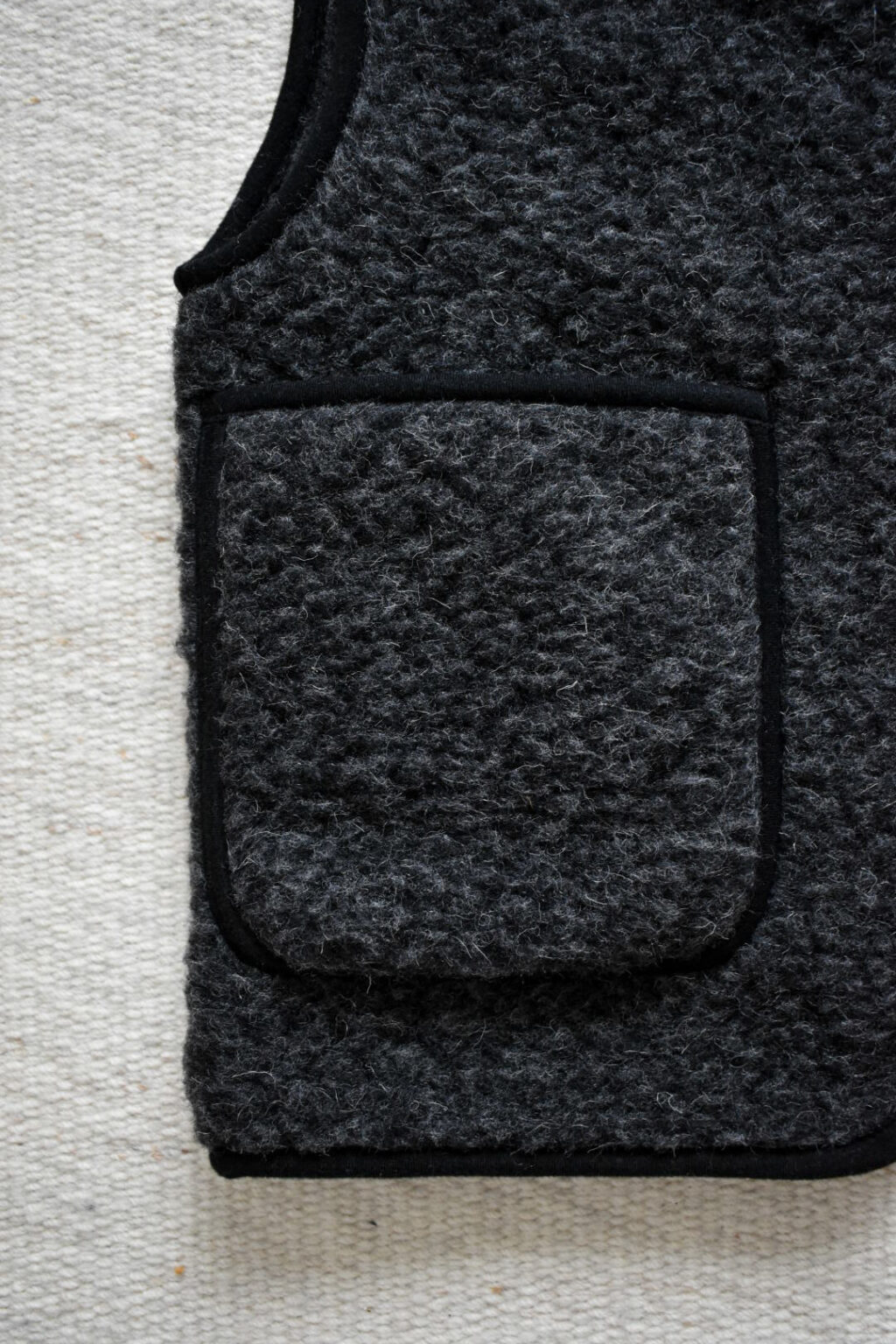 Zip Merino Wool Gilet – Black - HomieeStudio